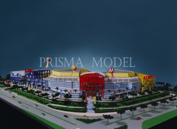 Shopping Mall & Retail